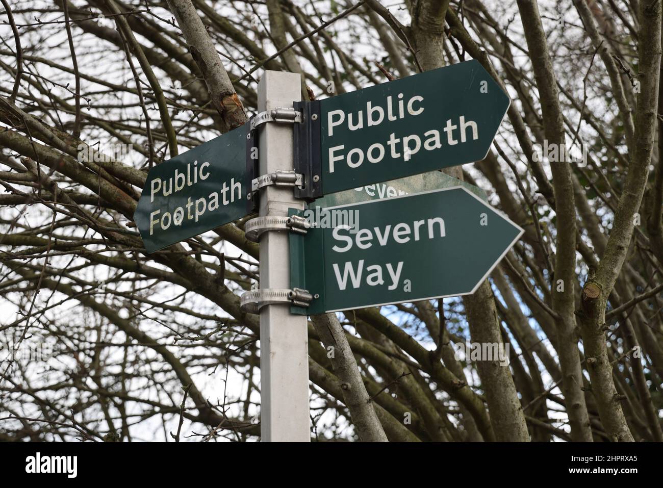 Public footpath and Severn Way sign at Haw Bridge, Tirley ...