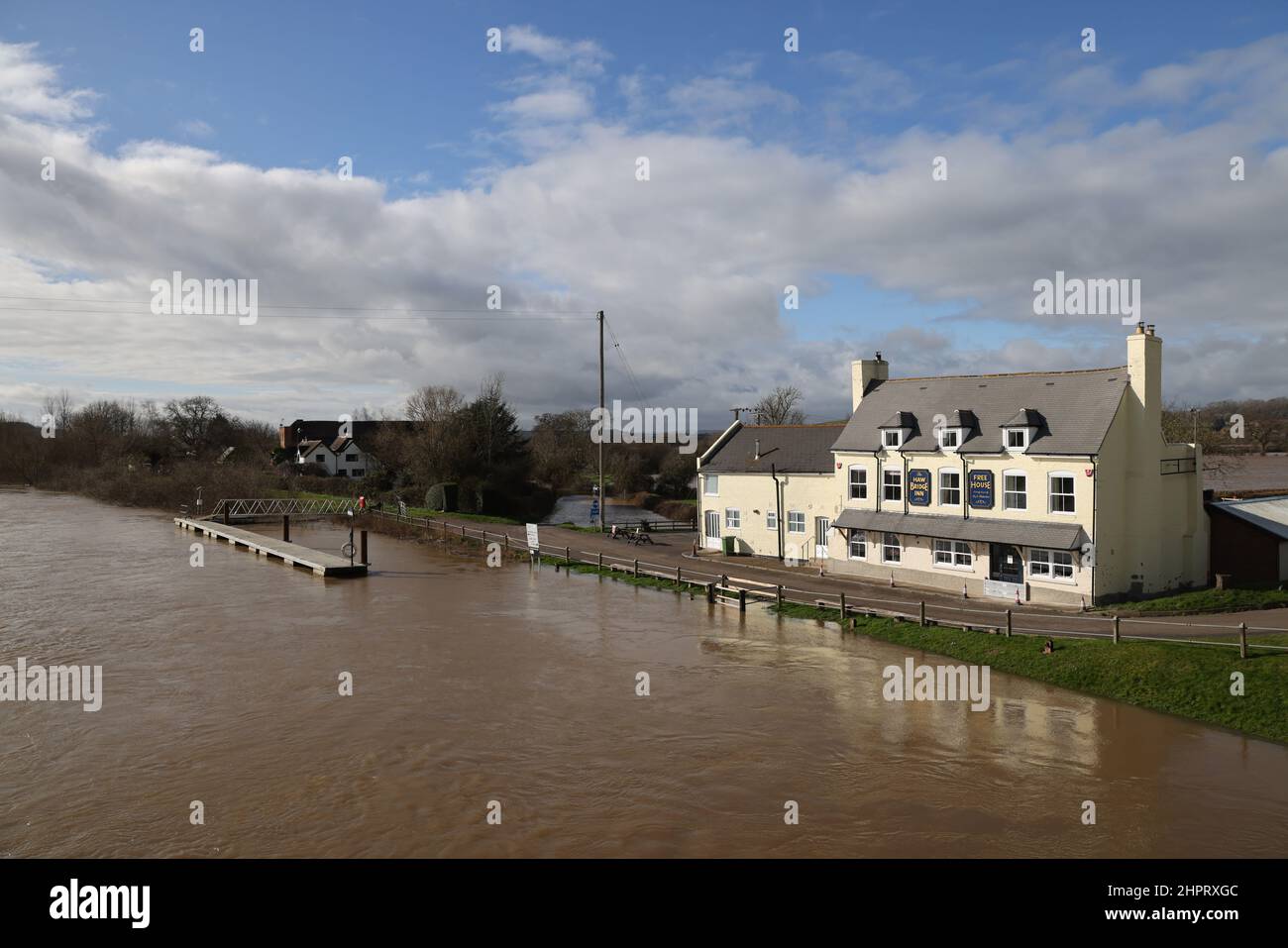 The River Severn in flood at Haw Bridge, Tirley, Gloucestershire ...