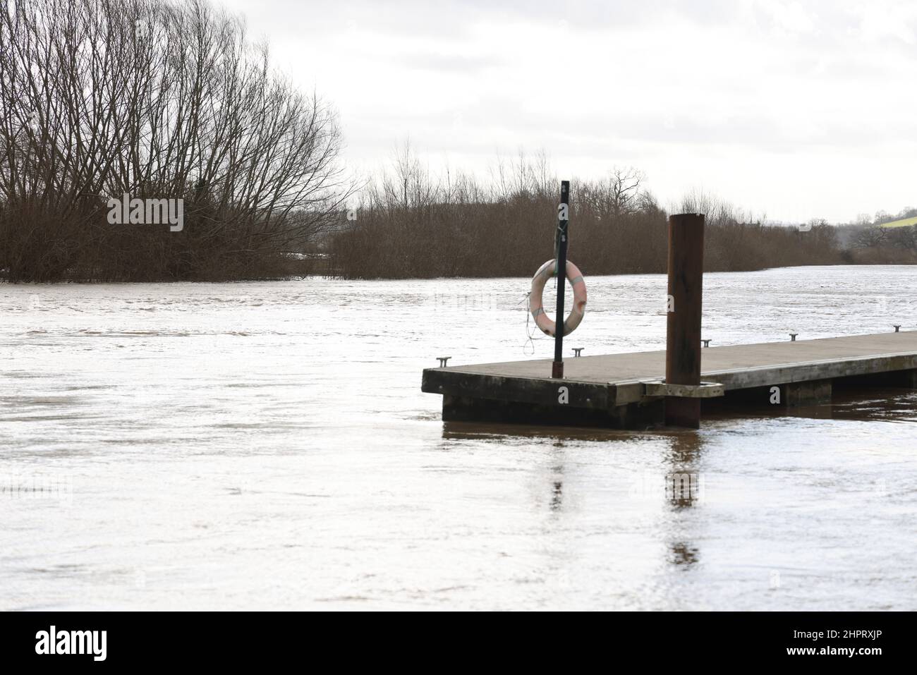 The River Severn in flood at Haw Bridge, Tirley, Gloucestershire ...