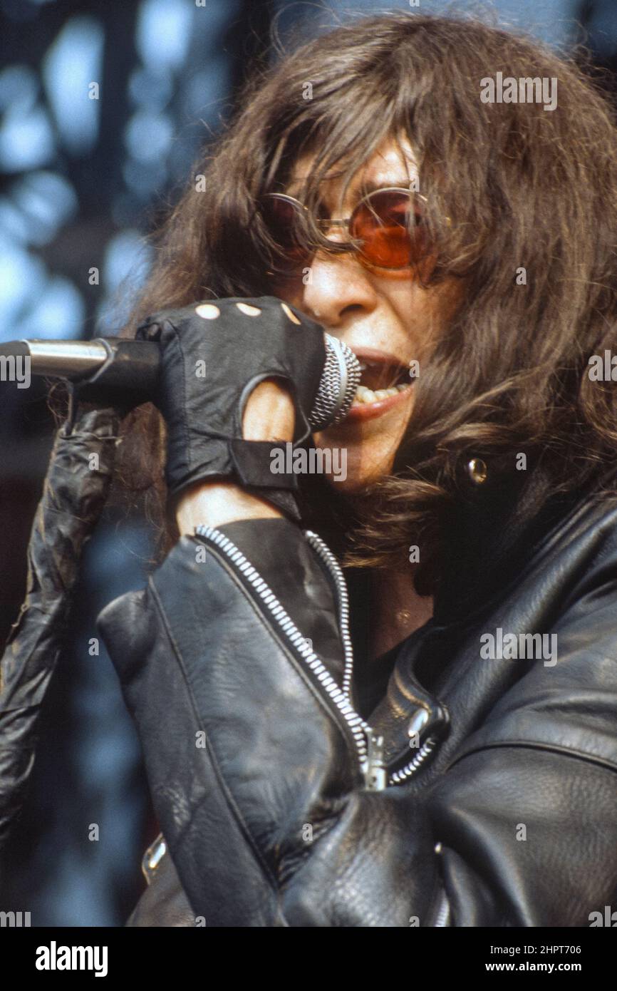 Ramones Live Color