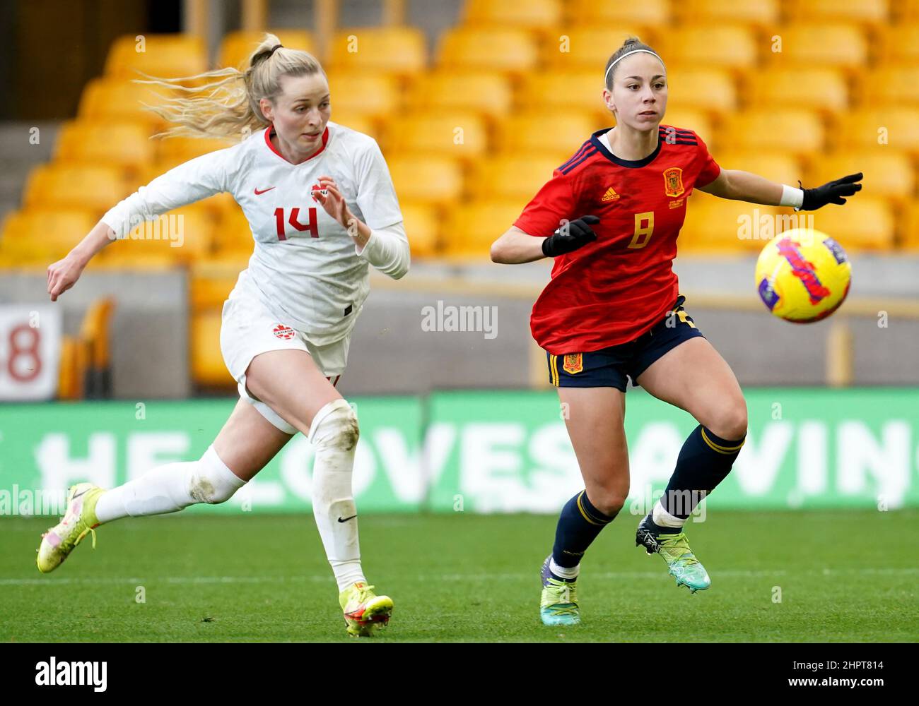 Canada's Gabrielle Carle (left) and Spain's Athenea Del Castillo ...