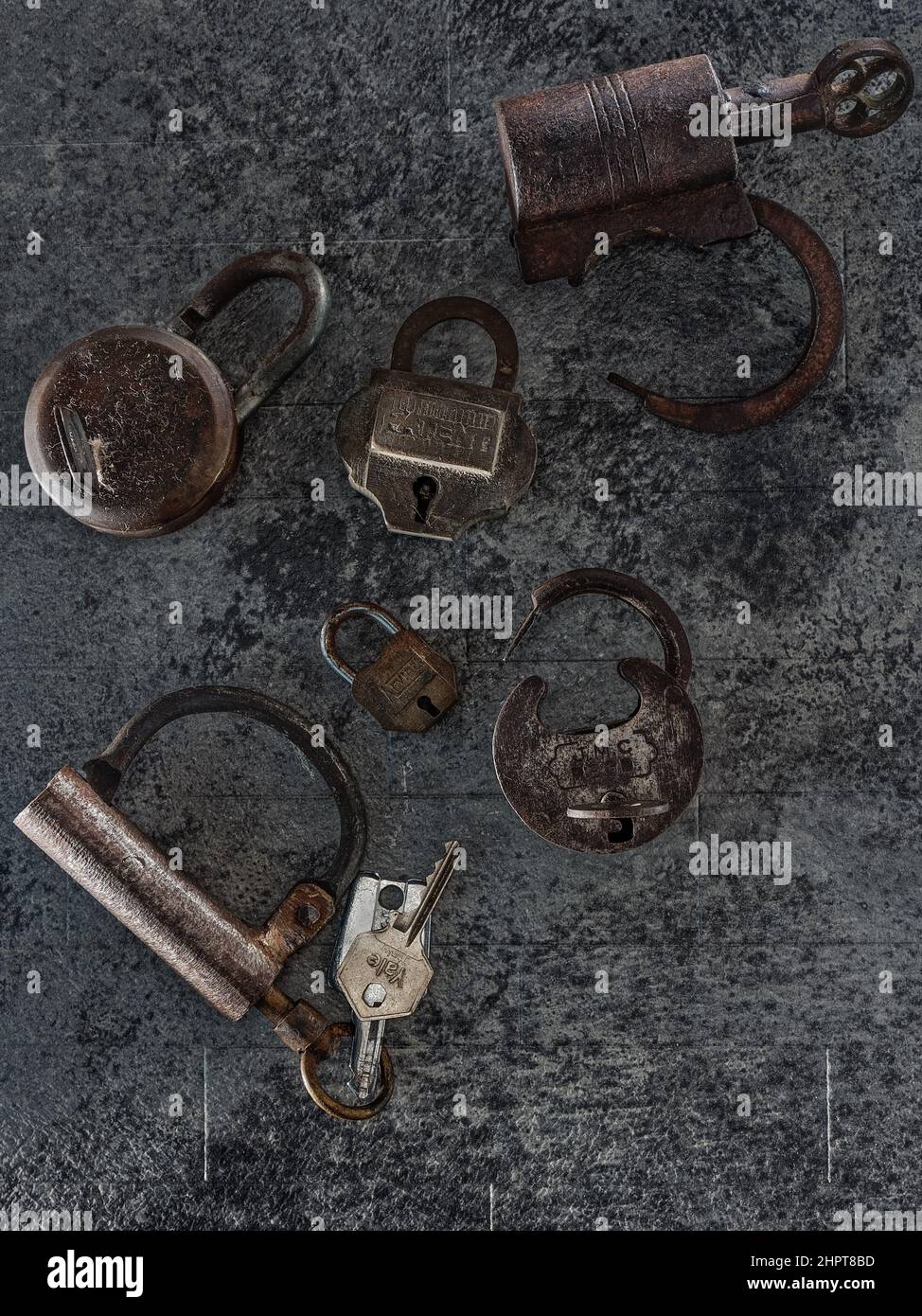 02 21 2022 Vintage Old locks and keys on Dark. Background studio shot ...