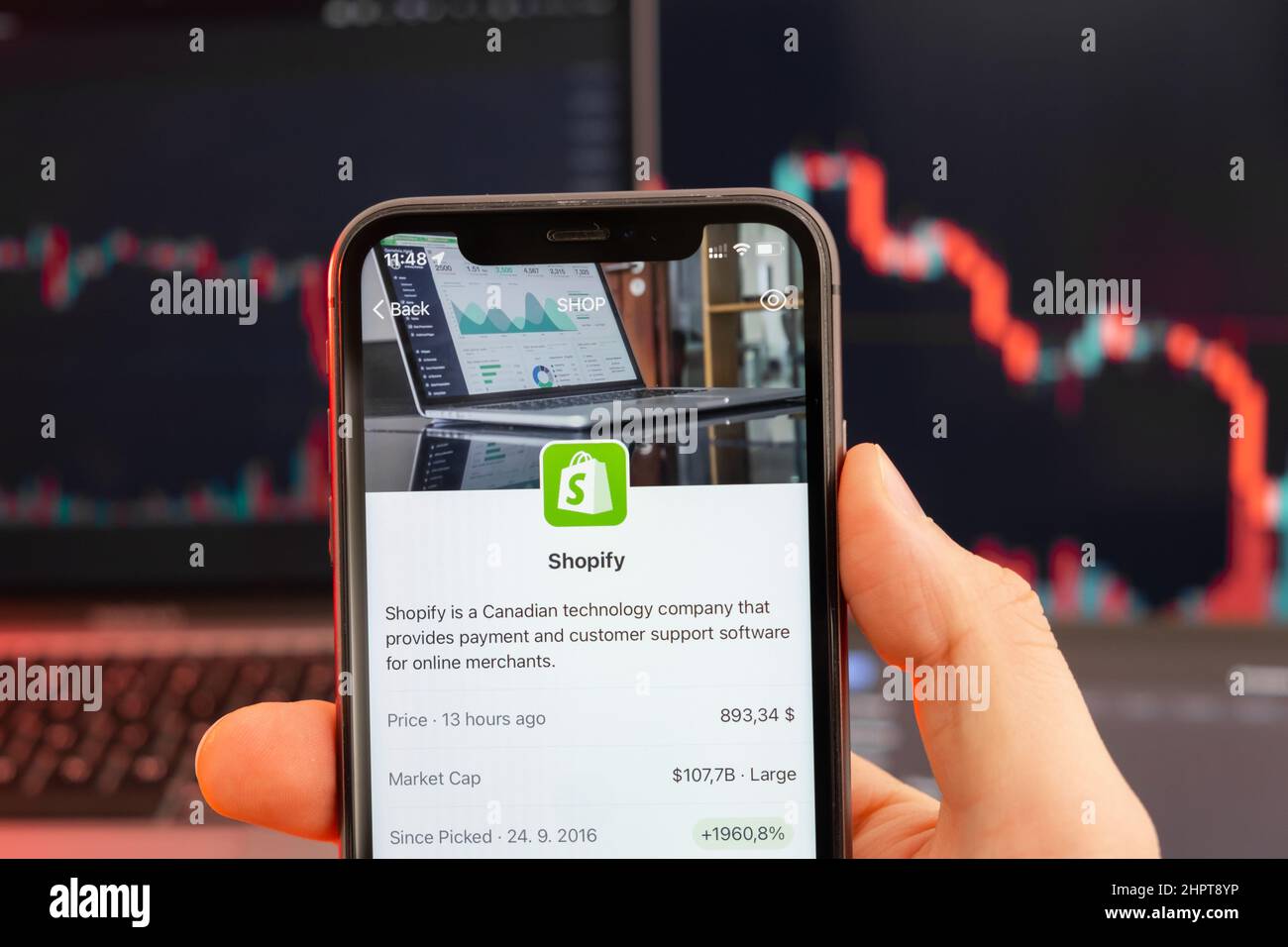Shopify 2022 hi-res stock photography and images - Alamy