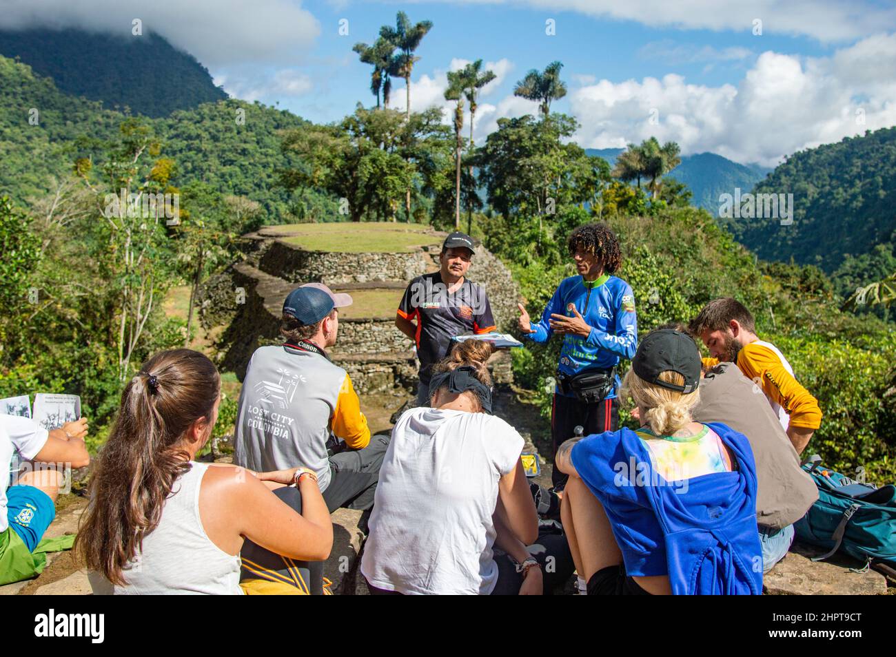 A tour guide talking to a group about the Lost City/Ciudad Perdida in ...