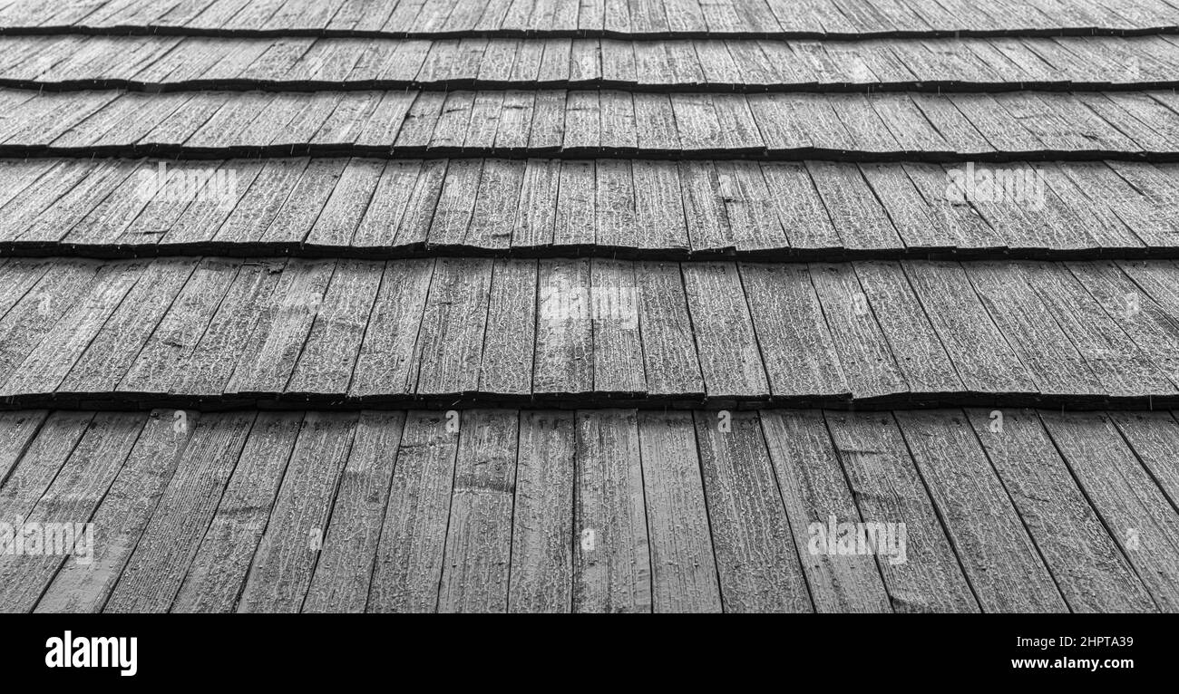 Horizontal view of wooden roof Stock Photo - Alamy