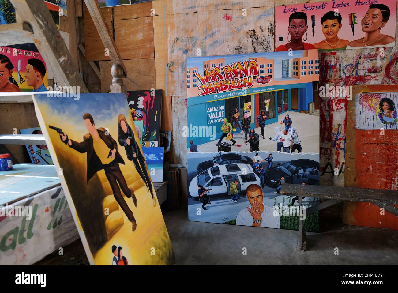 Movie posters in africa hi-res stock photography and images - Alamy