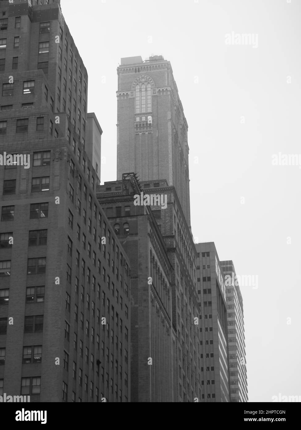 Chanin building art deco hi-res stock photography and images - Alamy