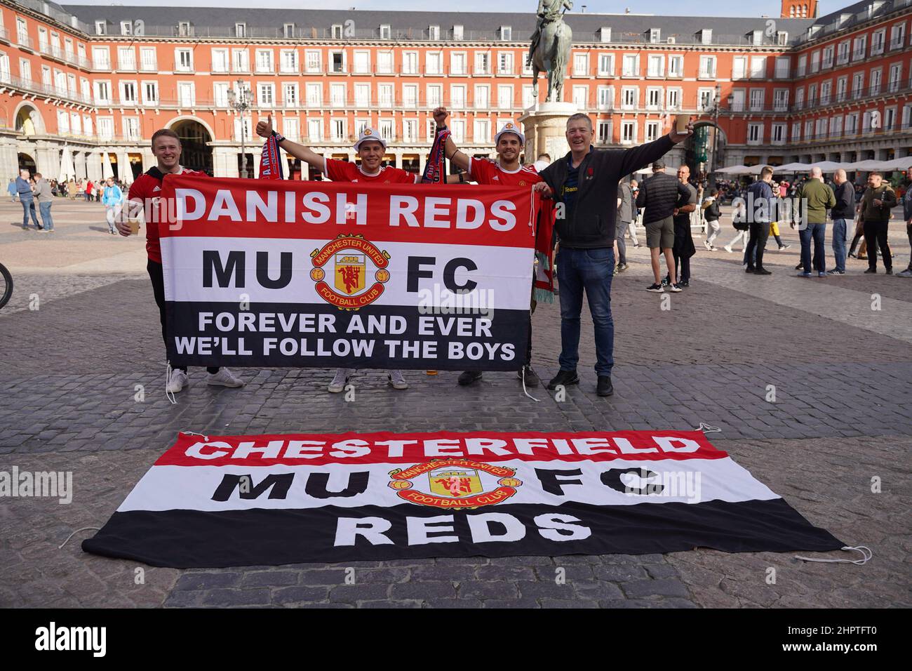 Madrid, Spain. 23rd Feb, 2022. The 'hooligans' of Manchester United ...