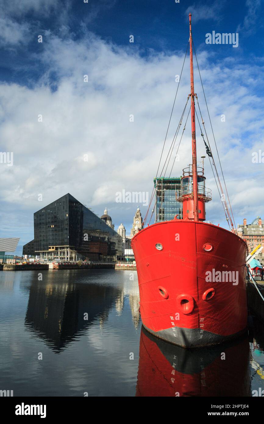 Liverpool lightship hi-res stock photography and images - Alamy