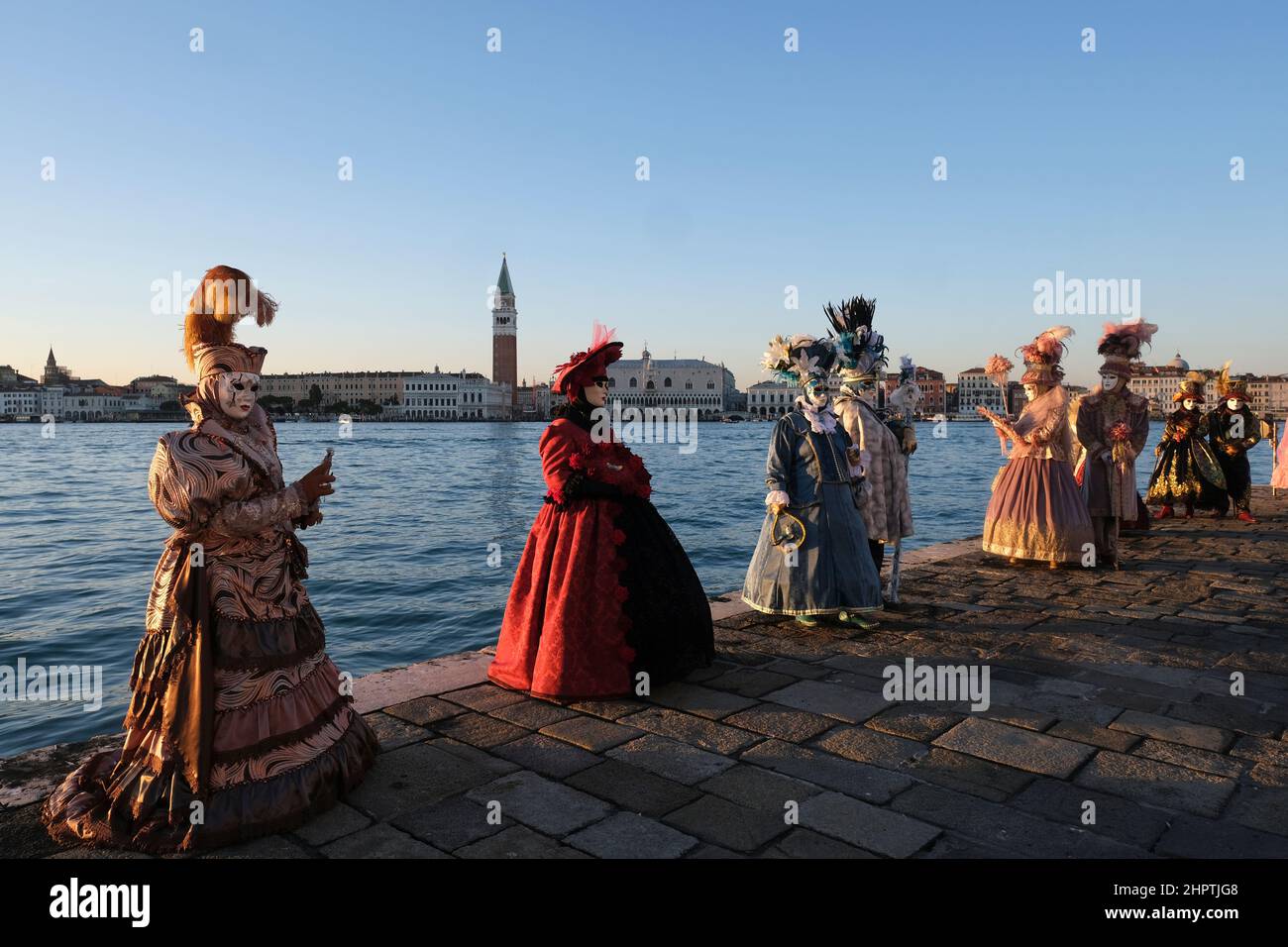 Venice carnival sun costume hi-res stock photography and images - Alamy