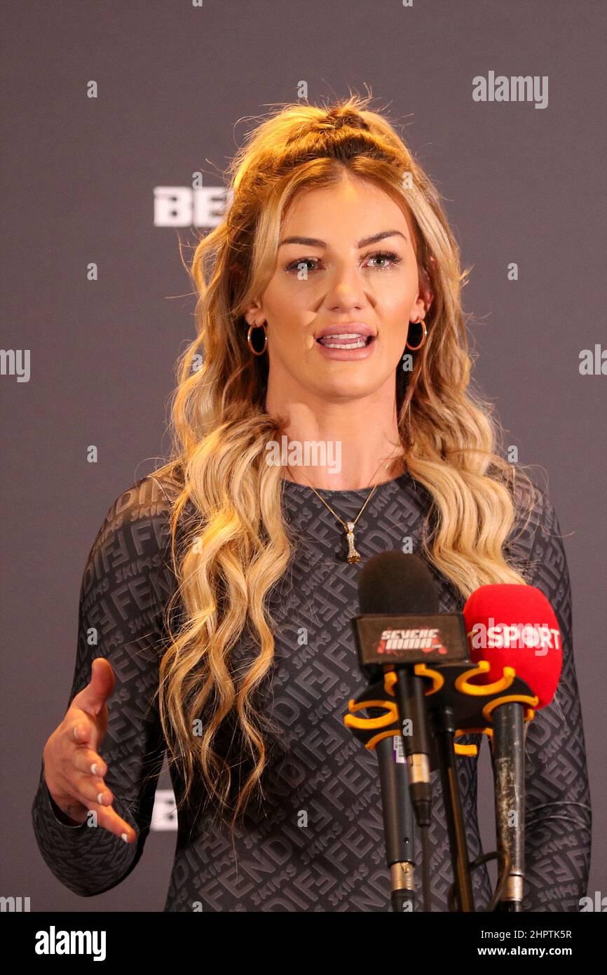 Dublin, Ireland. 23rd Feb, 2022. No. 4 Women's featherweight, Leah ...