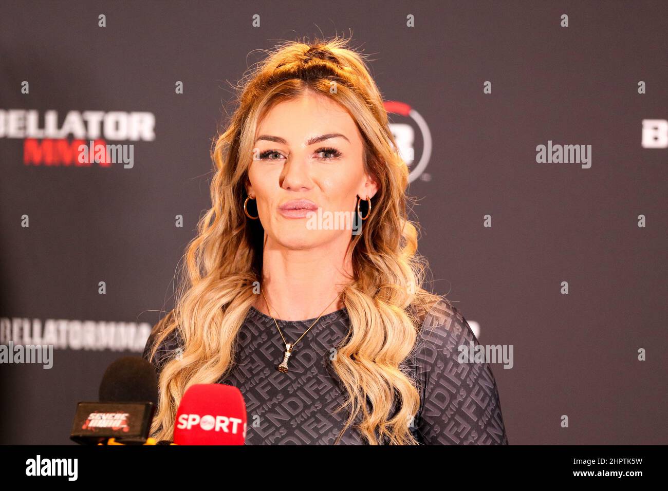 Dublin, Ireland. 23rd Feb, 2022. No. 4 Women's featherweight, Leah ...