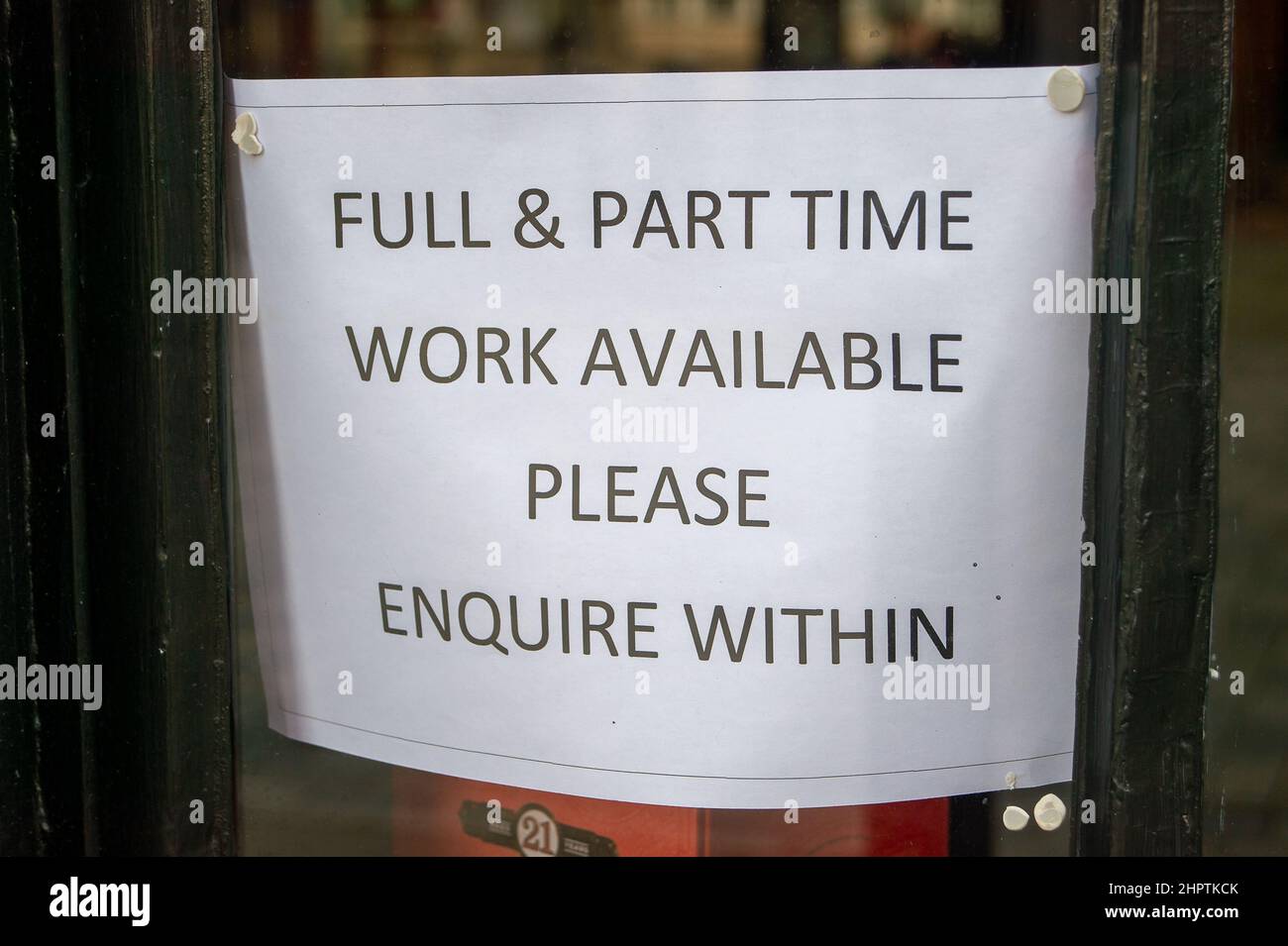 Windsor, Berkshire, UK. 23rd Febuary, 2022. A job vacancies advert in ...