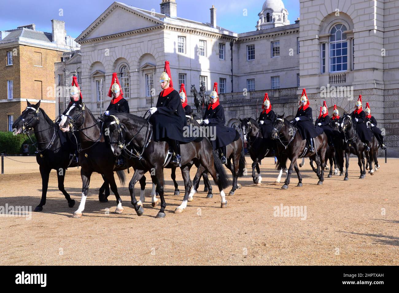 Queens household cavalry guard hi-res stock photography and images - Alamy