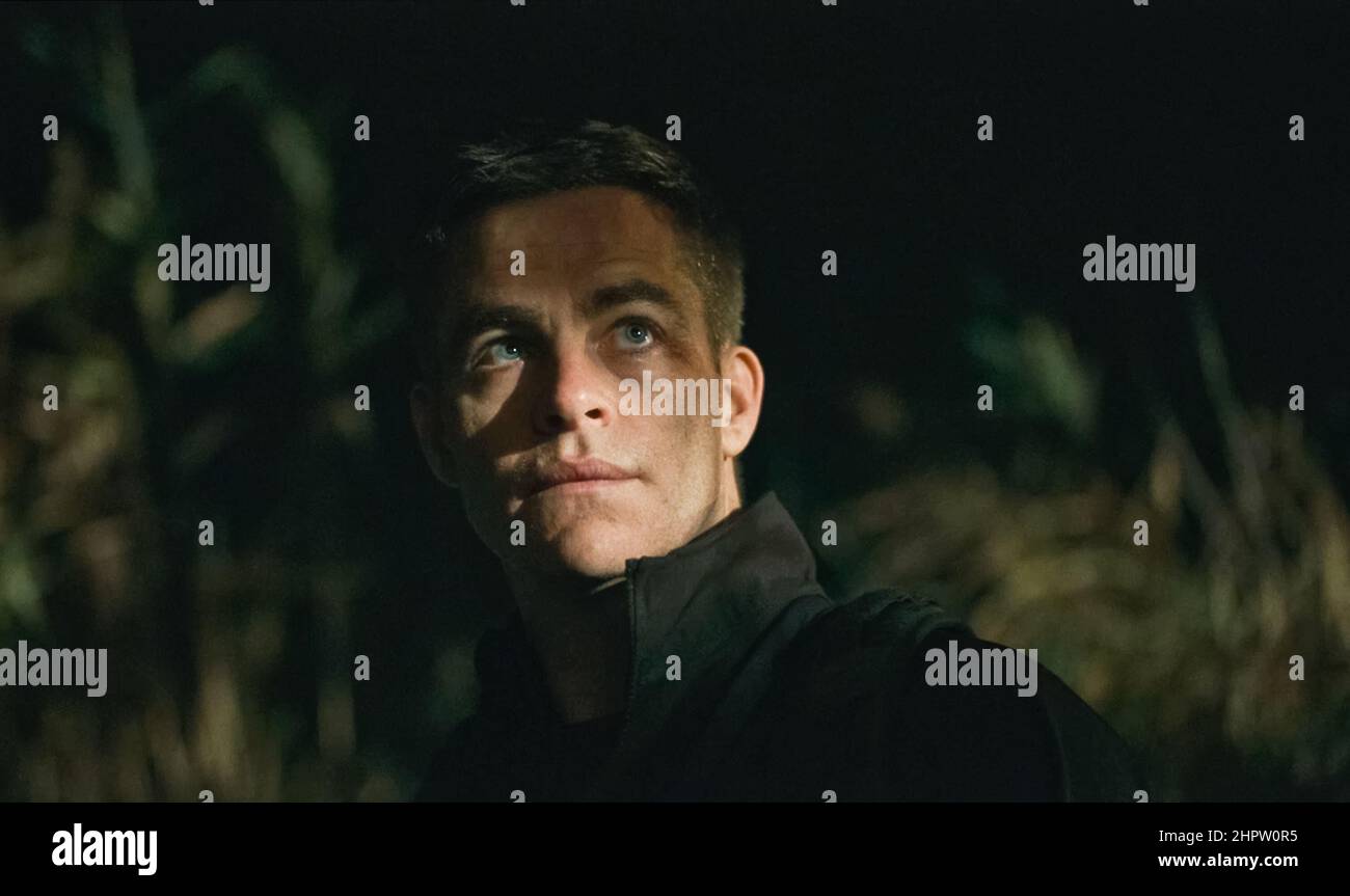 The contractor 2022 chris pine High Resolution Stock Photography and ...