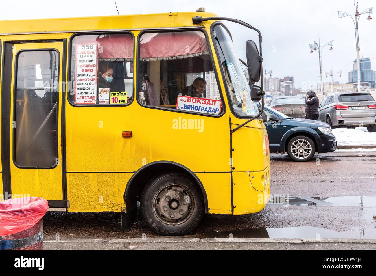 Kiev, Ukraine. 03rd Feb, 2022. A bus seen at a bus stop near the Main ...