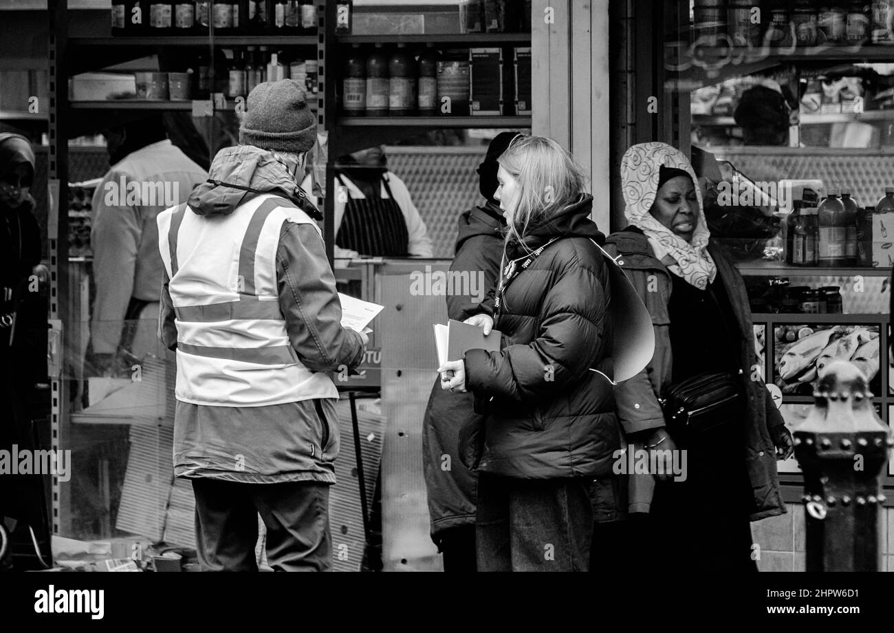 Survey women Black and White Stock Photos & Images - Alamy