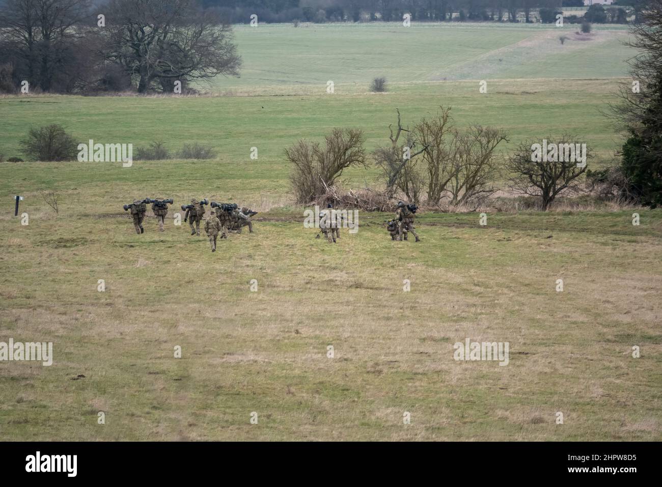 British army soldiers on a military tabbing exercise with 40Kg bergen ...