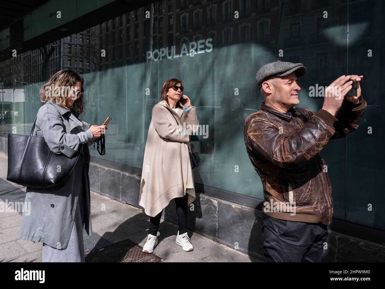 Spanish conservative centre right party hi-res stock photography and ...
