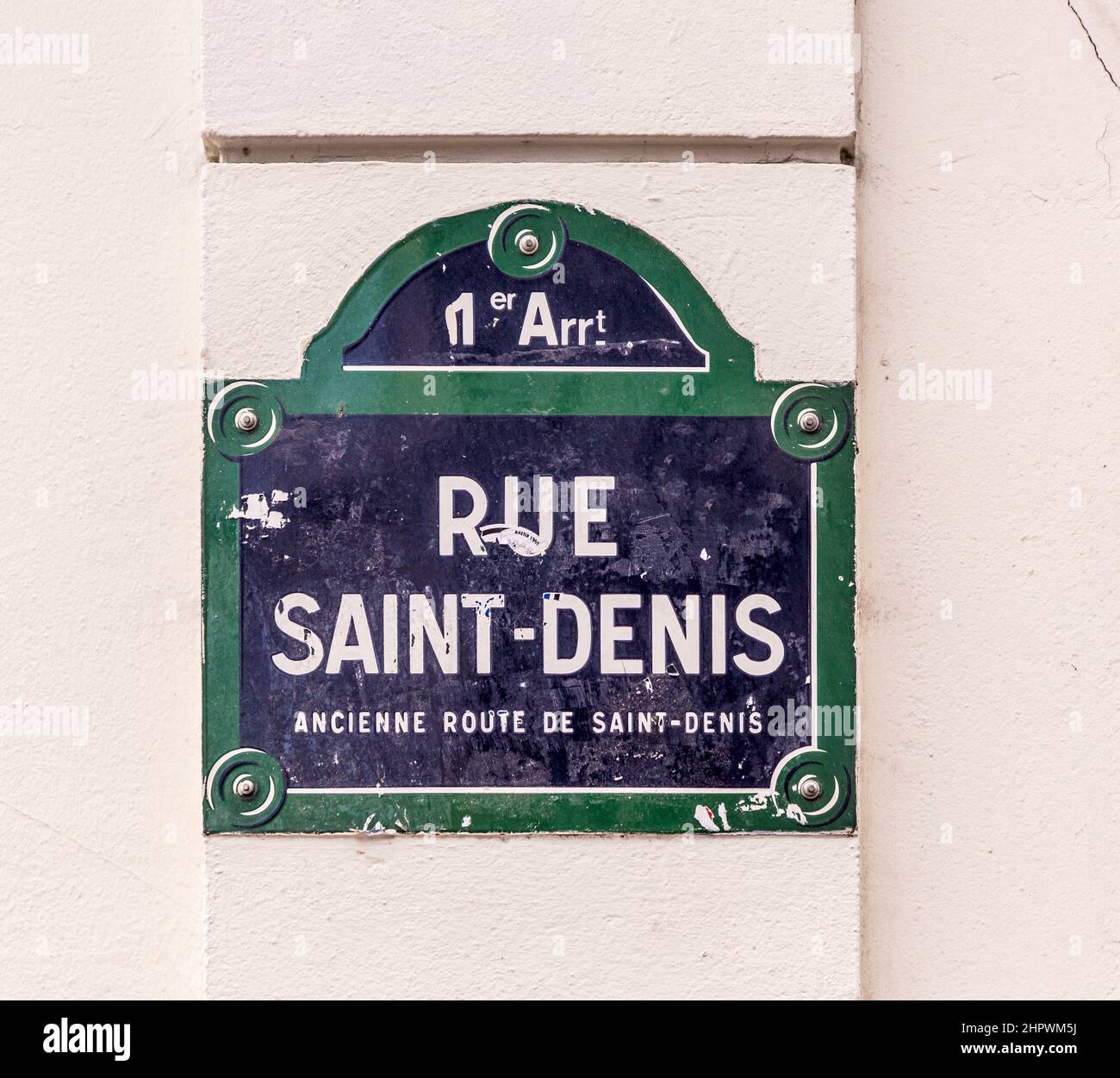 Paris - Rue Saint Denise - old street sign in Paris Stock Photo - Alamy