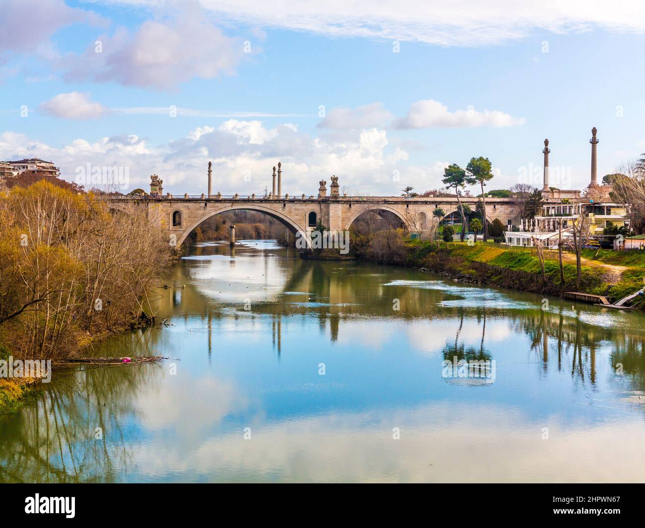 Ancient roman bridge that spans the tiber river hi-res stock ...