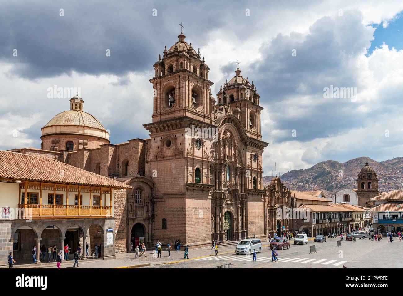 Compania de Jesus Church, Plaza de Armas, Cusco, Peru Stock Photo - Alamy