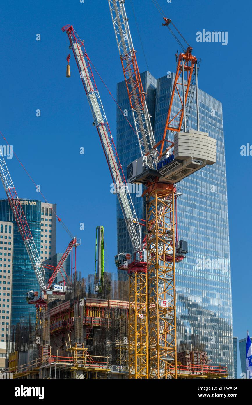 Construction site, new high-rise building, Eliezer Kaplan, Tel Aviv ...