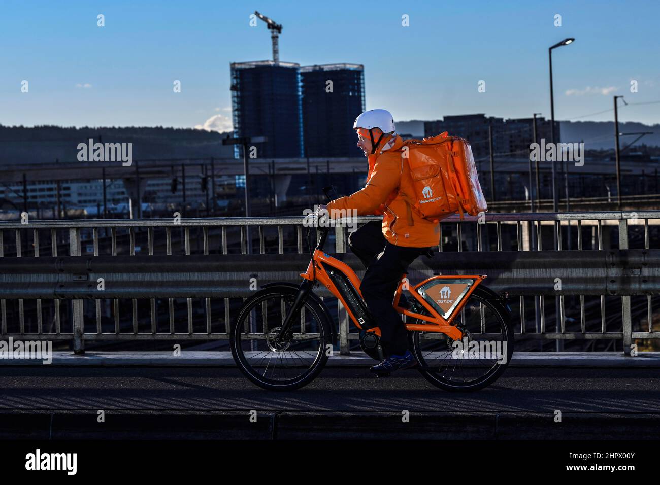Bicycle courier just eat, Lieferando, bicycle delivery service Stock ...