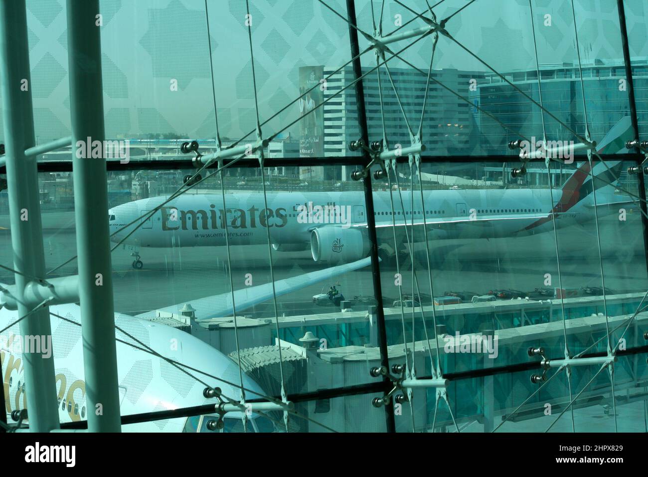 Emirates plane inside hi-res stock photography and images - Alamy