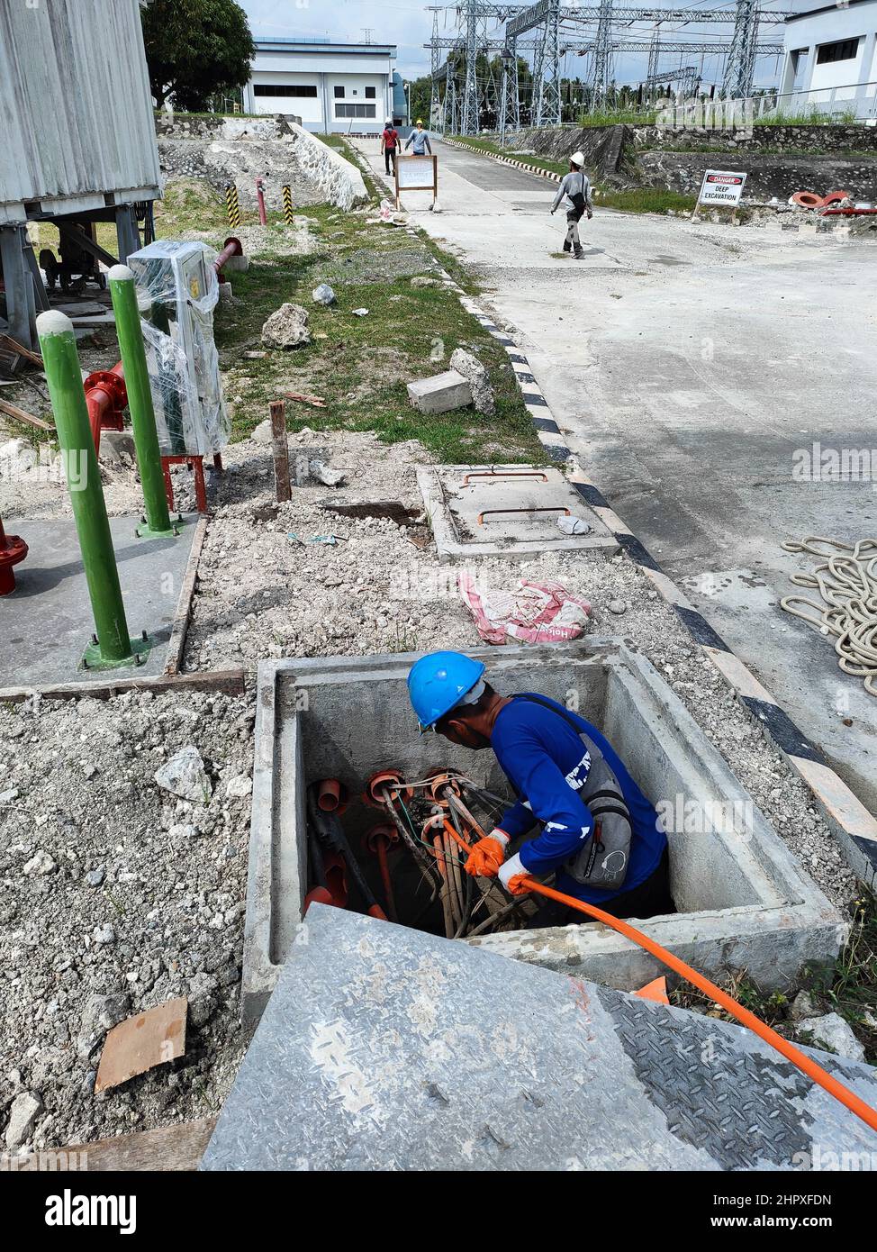 Impact cable hi-res stock photography and images - Alamy