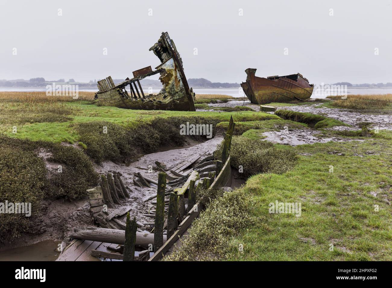 Ruined wooden boats hi-res stock photography and images - Alamy