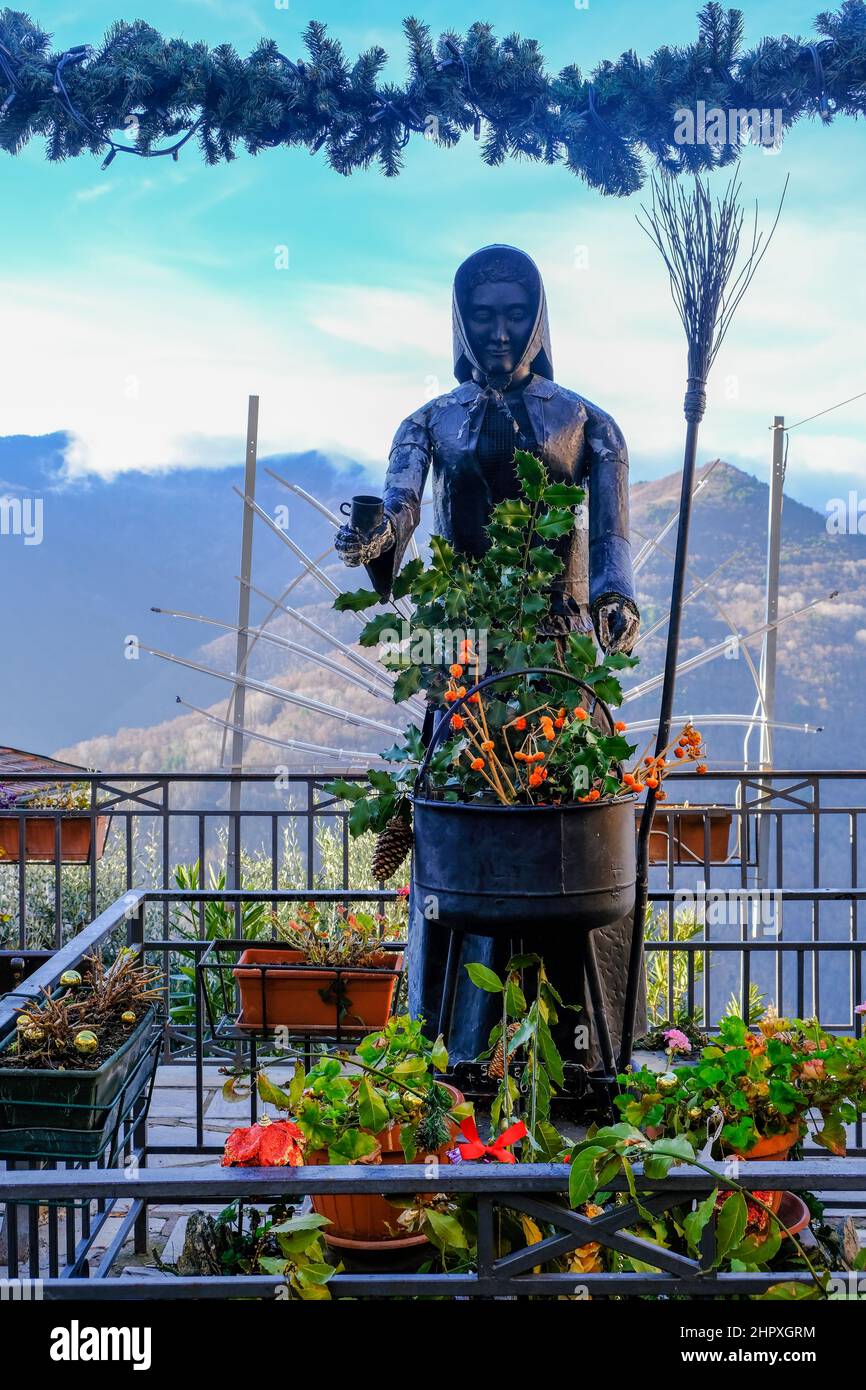 Triora italy hi-res stock photography and images - Alamy