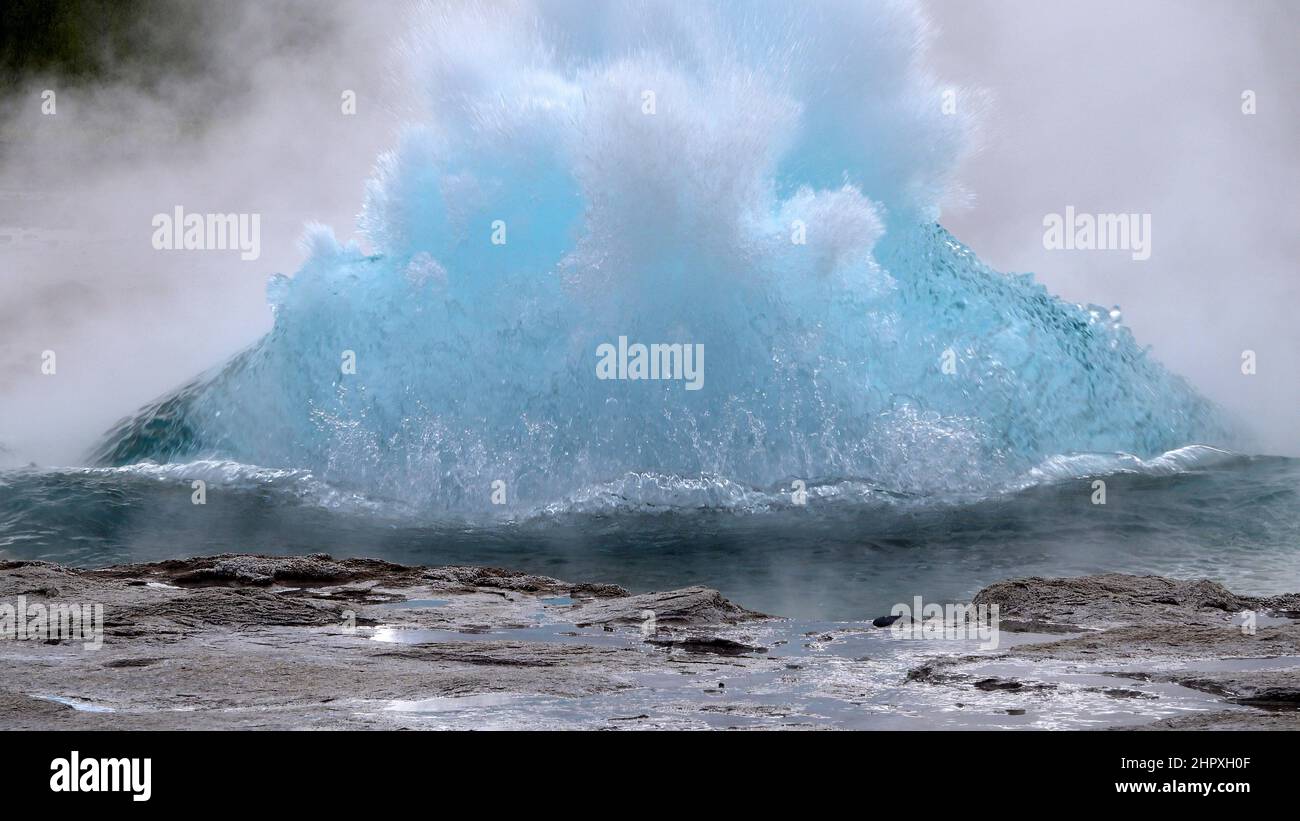 Steaming stones hi-res stock photography and images - Alamy