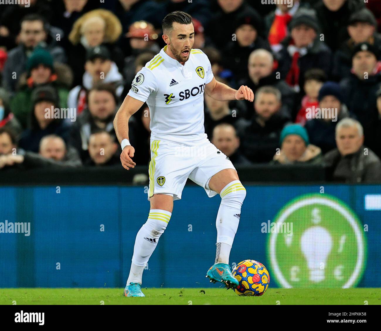 Jack Harrison #22 of Leeds United controls the ball Stock Photo - Alamy