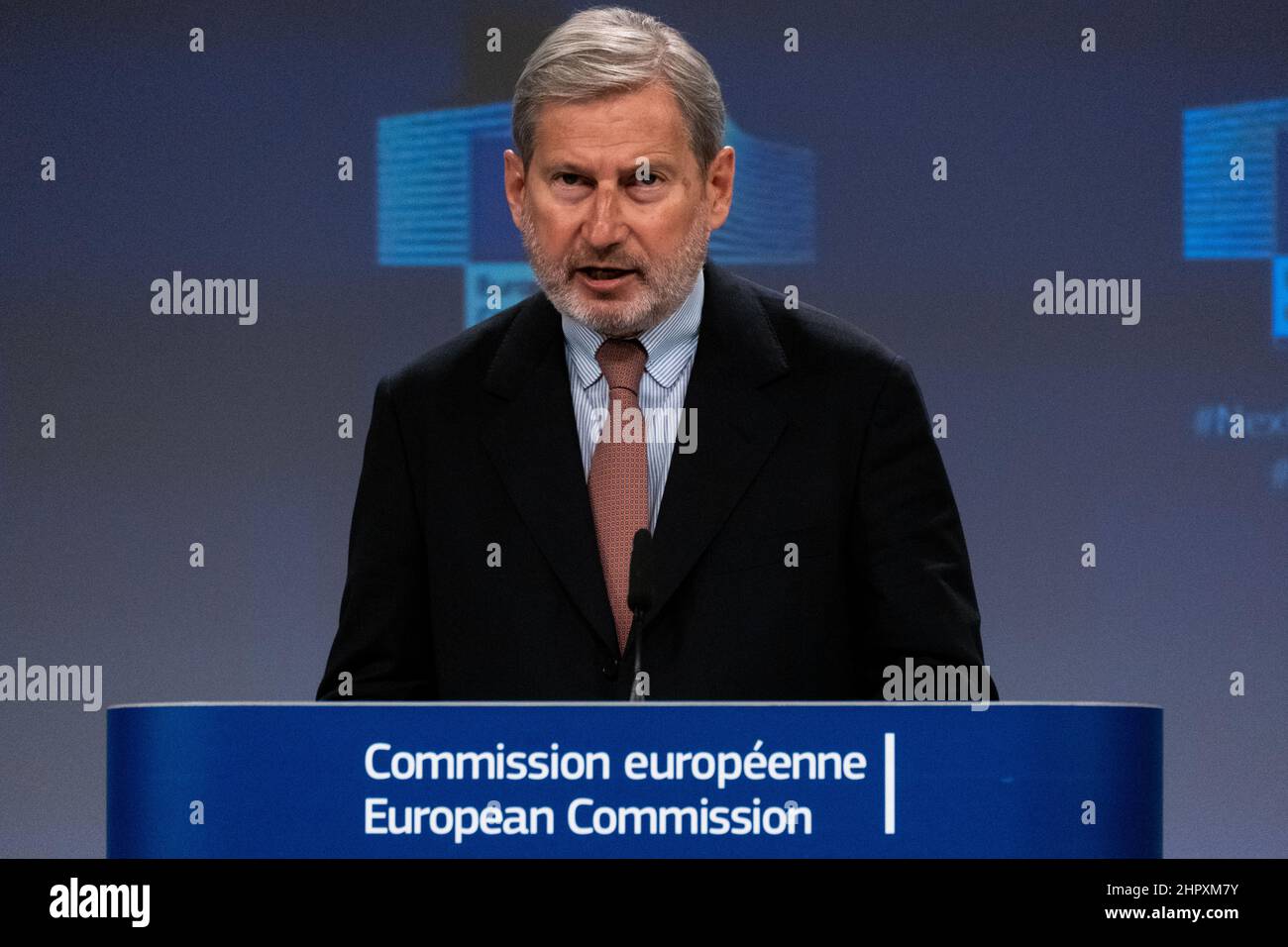 Johannes hahn portrait hi-res stock photography and images - Alamy