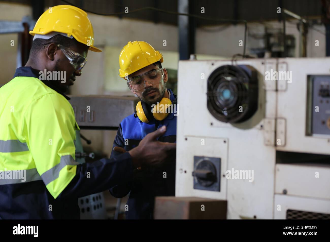 Professional men engineer worker skills quality, maintenance, training ...