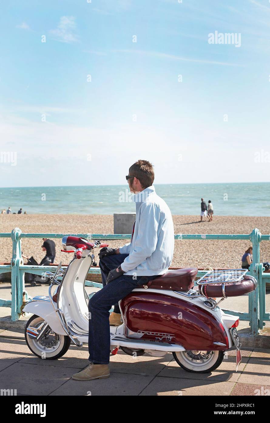 Mods brighton hi-res stock photography and images - Alamy