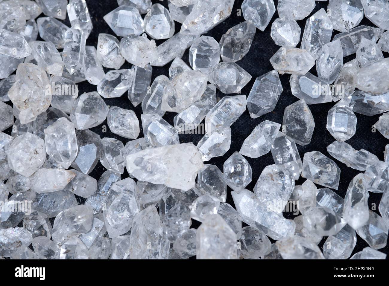 Rock crystals hi-res stock photography and images - Alamy