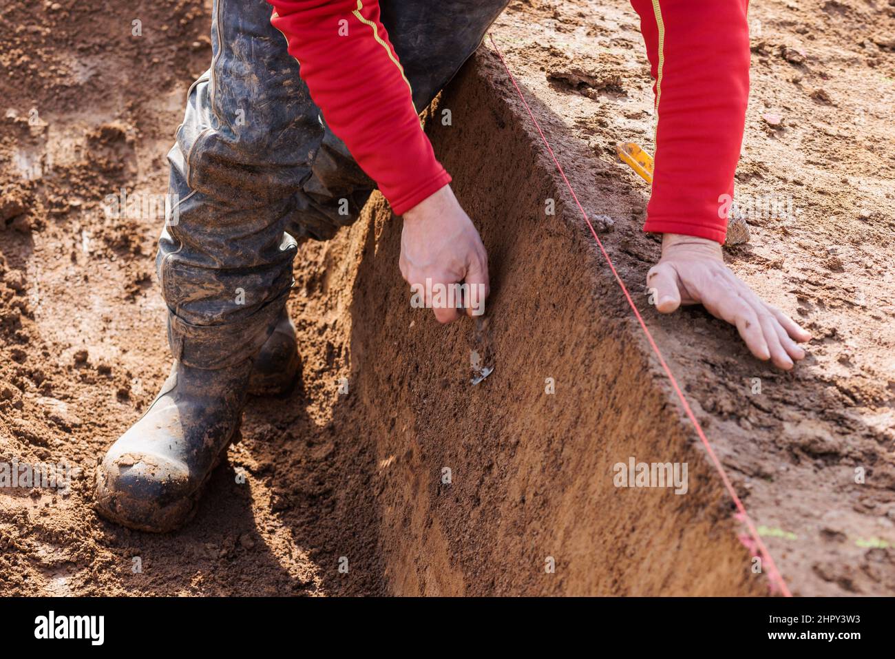 Rescue excavations hi-res stock photography and images - Alamy