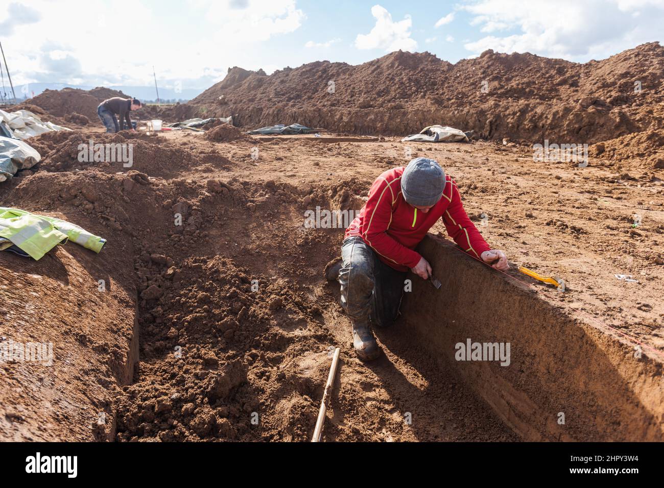 Rescue excavations hi-res stock photography and images - Alamy