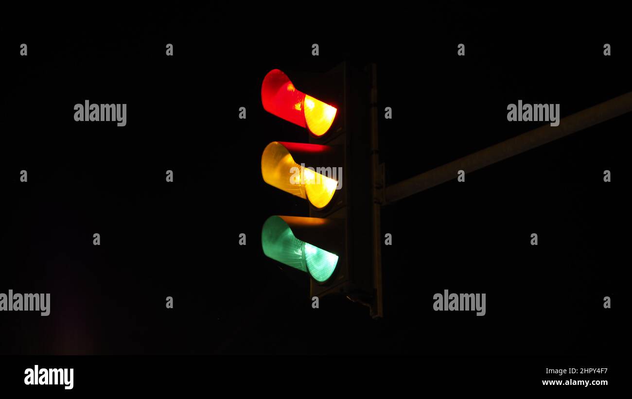 traffic light at night Stock Photo - Alamy