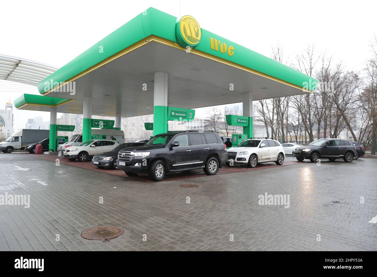 Ukrainian gas station hi-res stock photography and images - Alamy