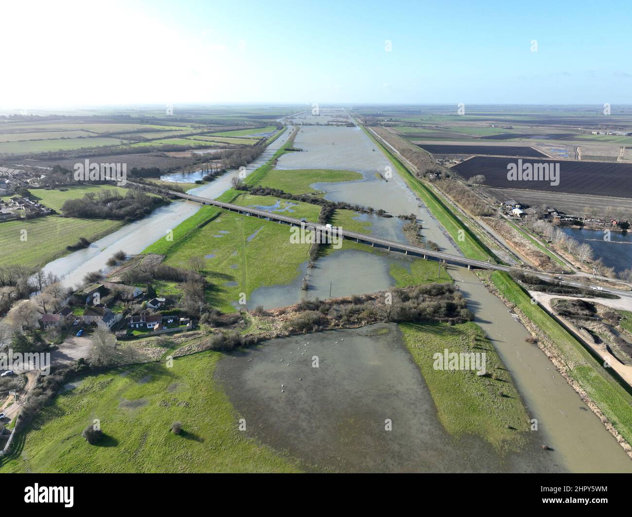 Sutton Gault, UK. 22nd Feb, 2022. The levels of the River Great Ouse at ...