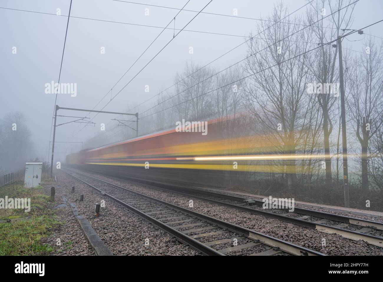 Uk rail track overhead blur hi-res stock photography and images - Alamy