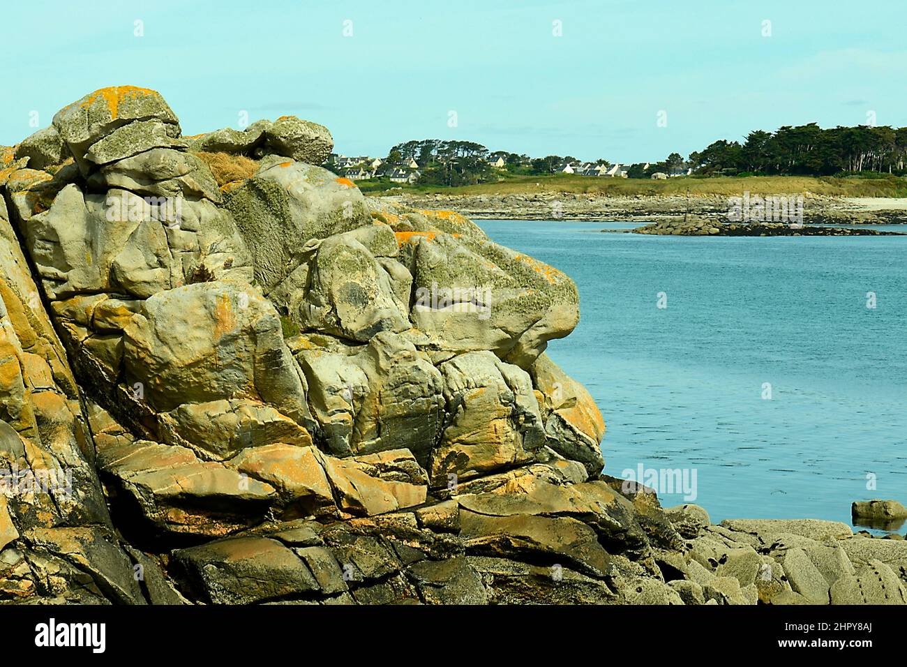 Rocky shoreline, Batz Island, Brittany, France Stock Photo - Alamy