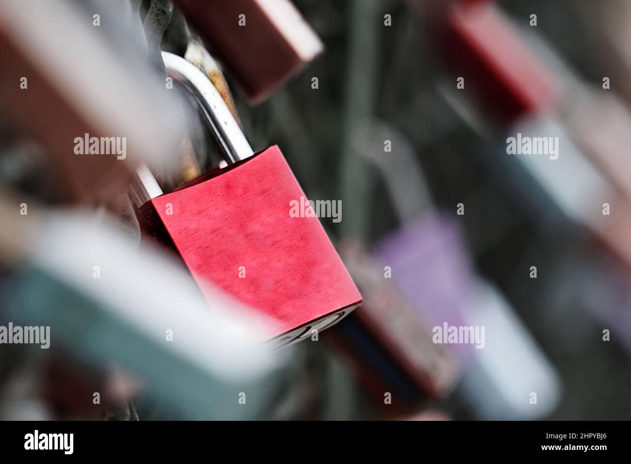 Shot red love lock hi-res stock photography and images - Alamy