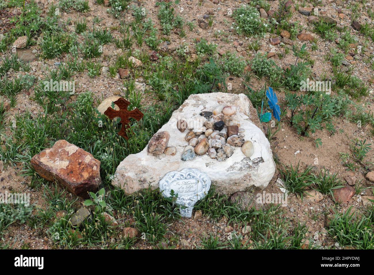 Anonymous grave near Bill Williams River, Arizona, USA Stock Photo - Alamy