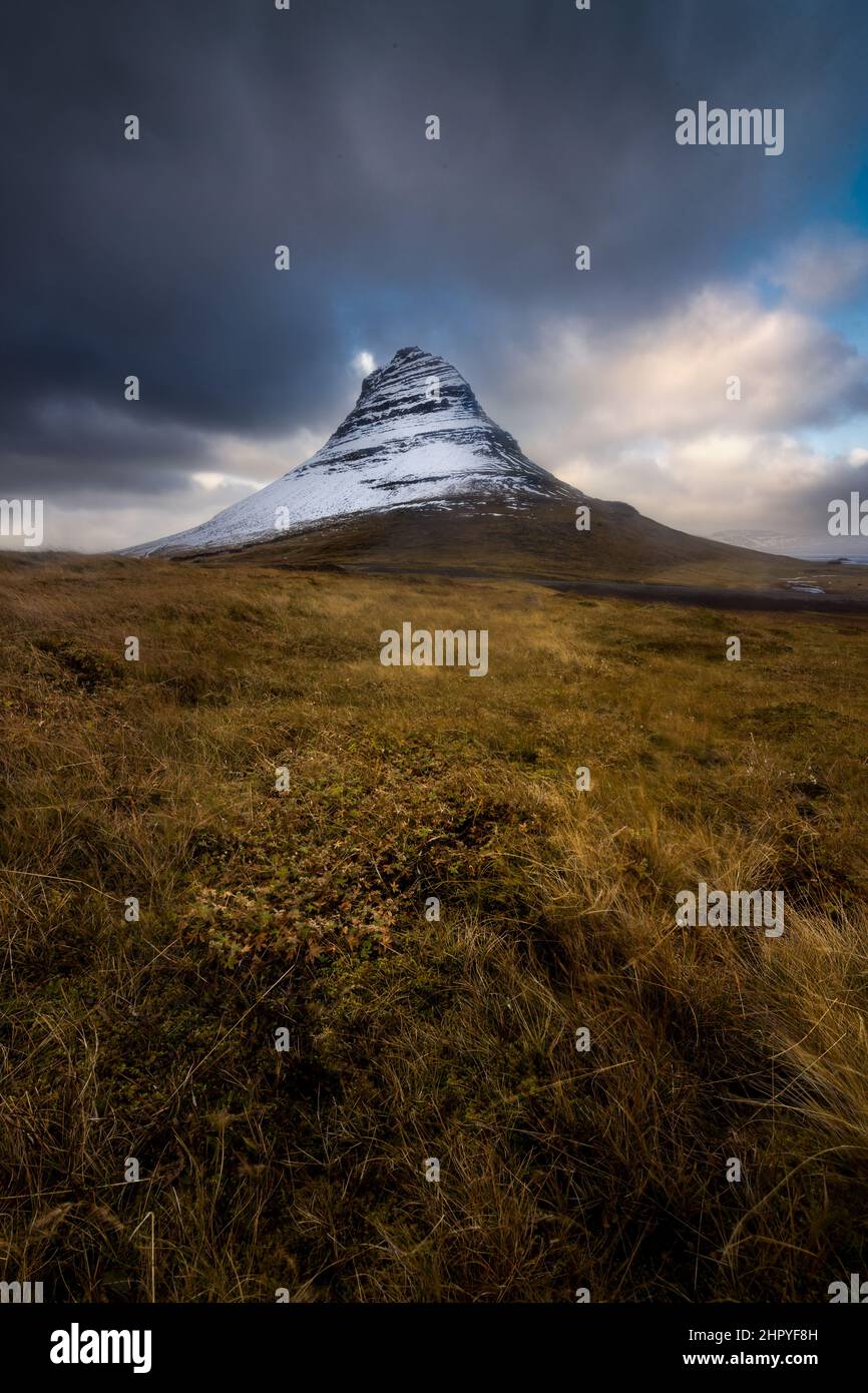 Scenic view of the Kirkjufell mountain in Grundarfjordur in the ...