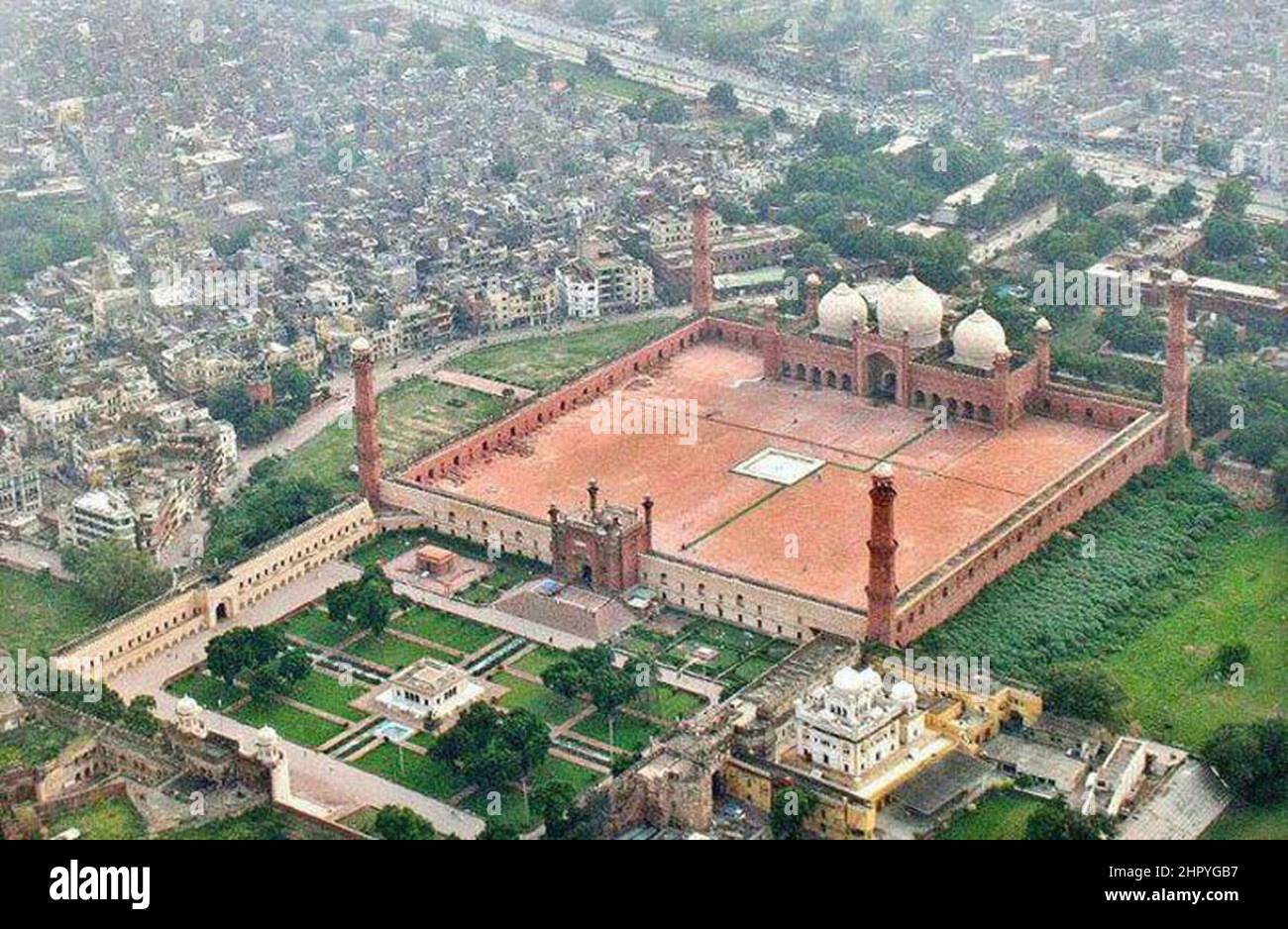 Aerial view of the historic Humayun's Tomb building in India Stock ...