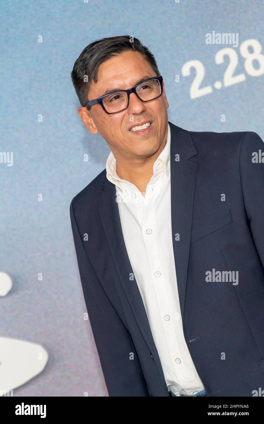 Joe Hortua attends FX's "Better Things" Season Five Premiere at The ...